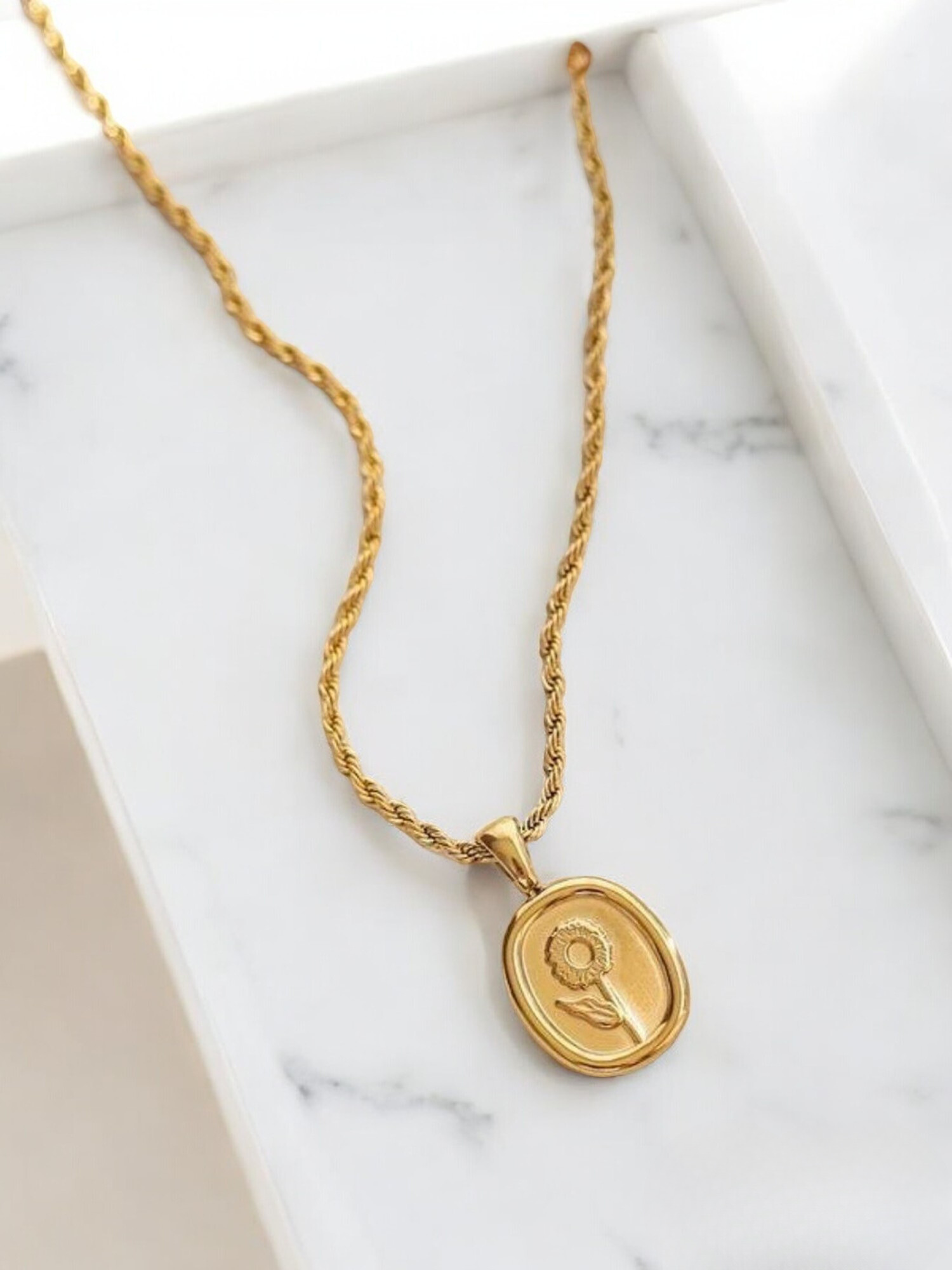 Shop Fashion, Imitation, Artificial Jewellery Online - Johori